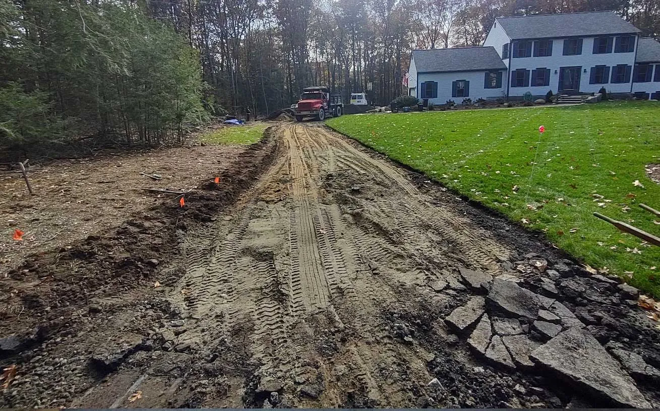 8 Signs It's Time to Replace Your Driveway - Mr. Patch Asphalt